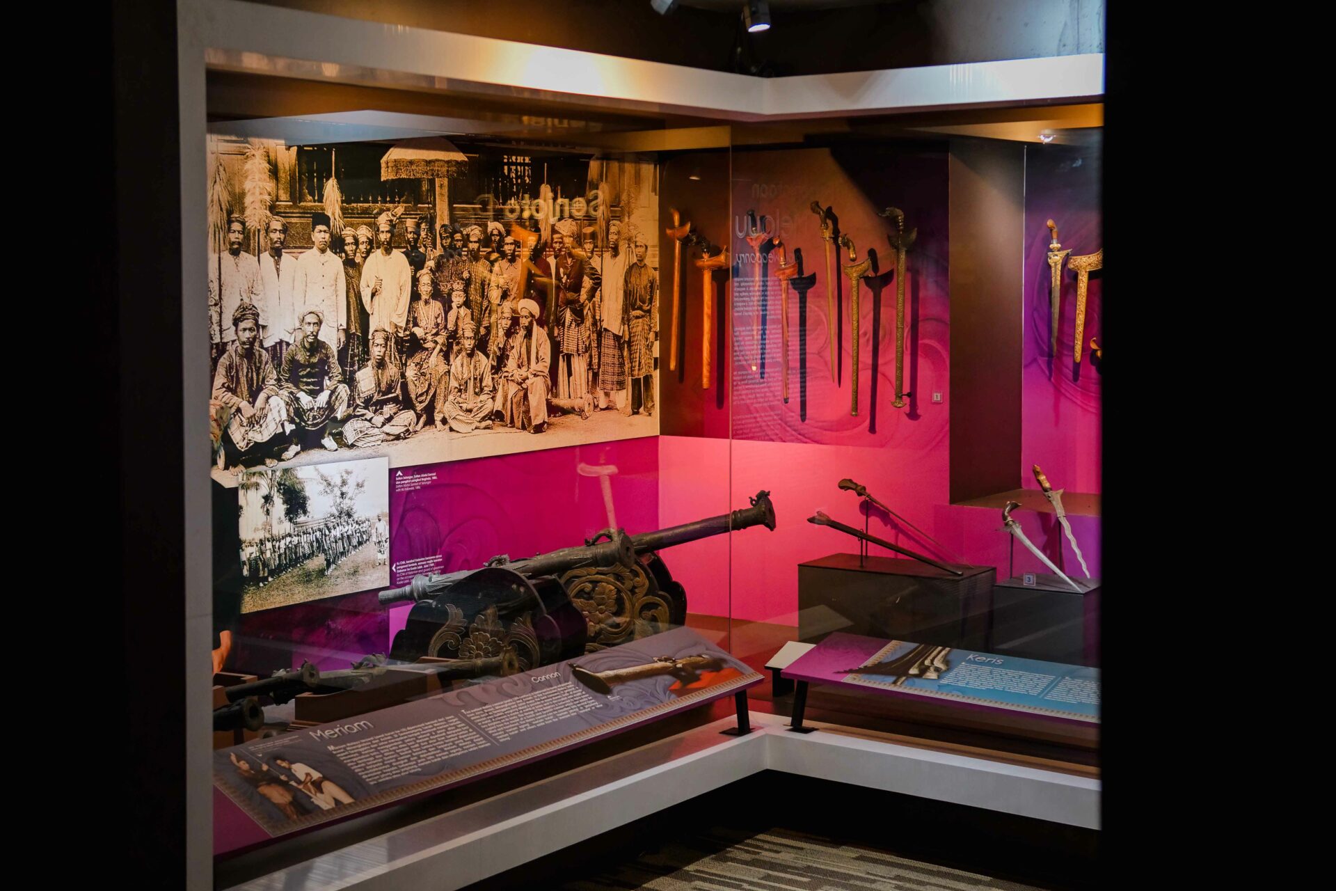 Home | Malay Heritage & Artistry at Muzium Etnologi Dunia Melayu